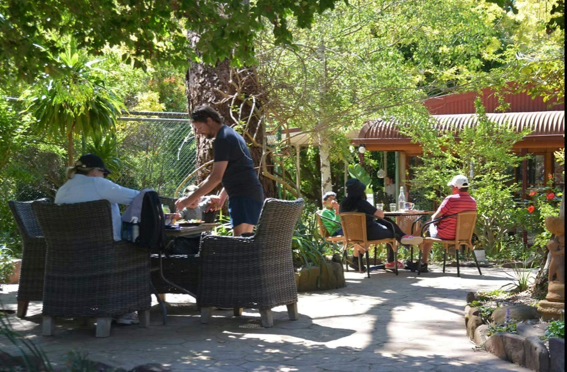 Halls Gap Adventure Cafe Bar | Visit Grampians